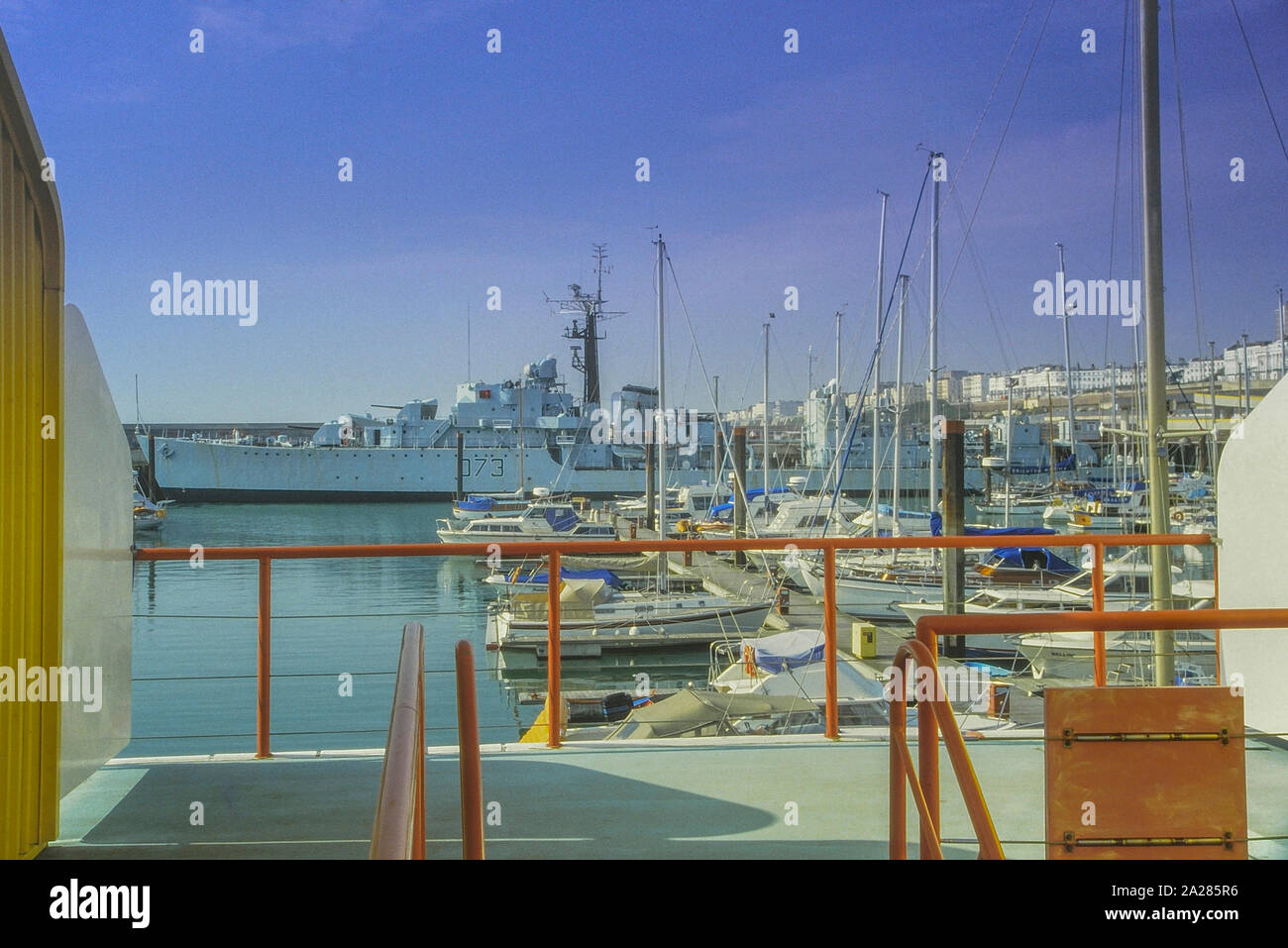 Hms brighton Banque de photographies et d’images à haute résolution - Alamy