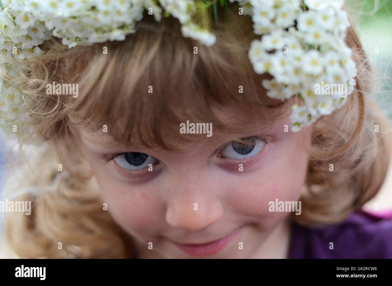 Les grands yeux bleus Banque de photographies et d’images à haute ...
