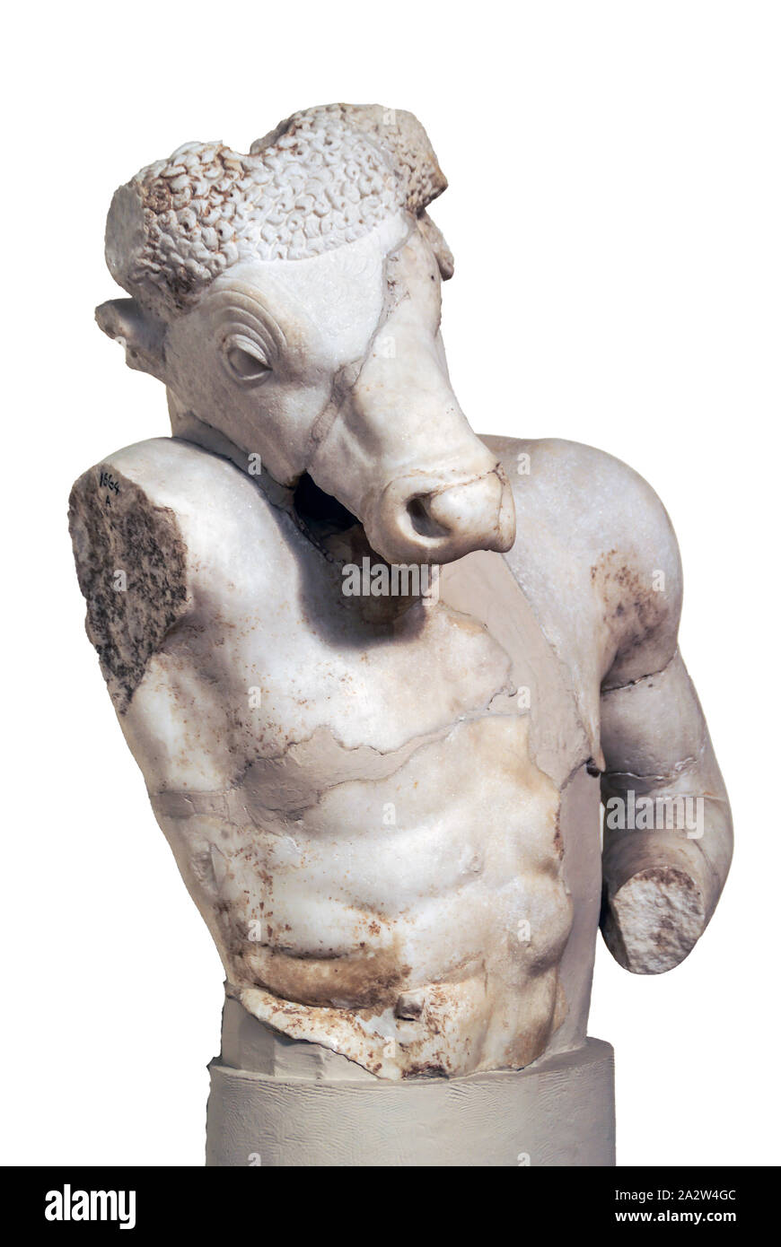 Musée Archéologique National - Athènes, Grèce. Statue d'un minotaure ...