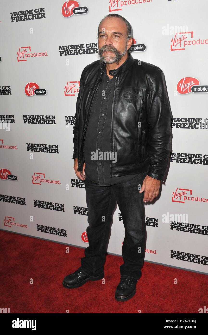 Sam childers machine gun preacher Banque de photographies et d’images à ...