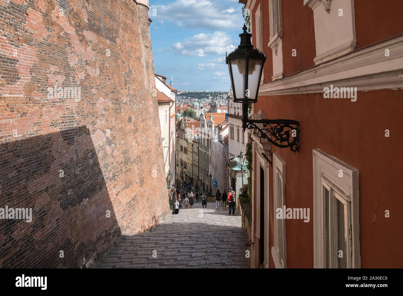 Thunovska mala strana Banque de photographies et d’images à haute ...