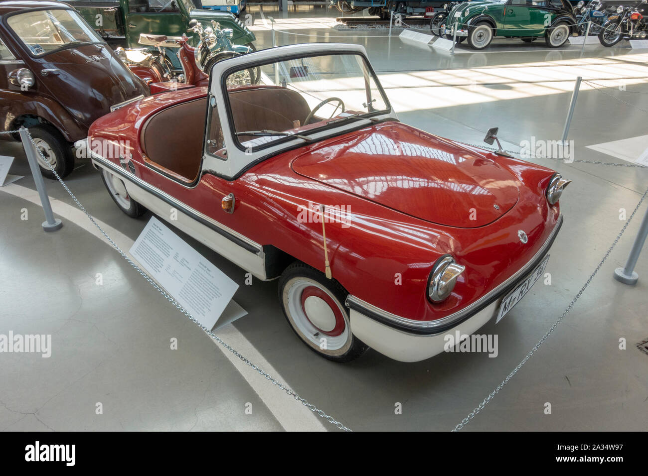 Une Victoria 250 'Spatz' (1957) voiture dans le Deutsches Museum ...