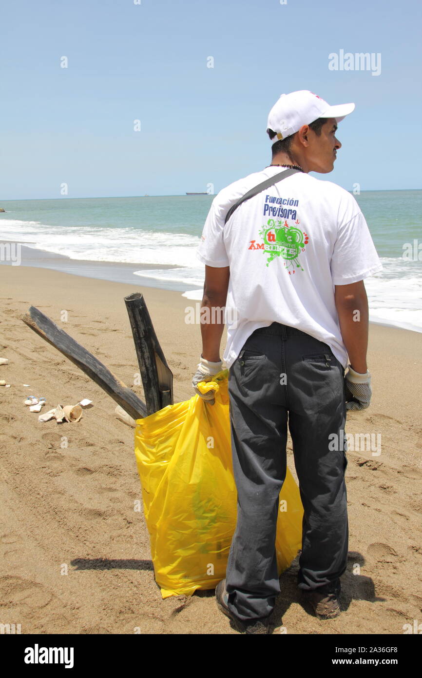 Journée de nettoyage des plages côtières International activité à la ...