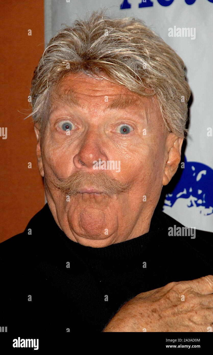 Le protocole RIP TAYLOR (né Elmer Charles Taylor Jr., le 13 janvier ...