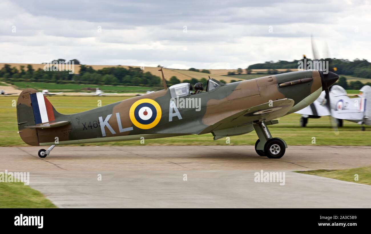 Mki spitfire Banque de photographies et d’images à haute résolution - Alamy