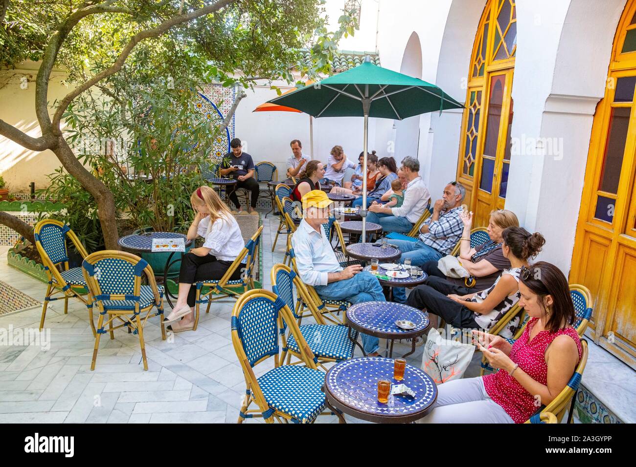 Mosquée de paris café Banque de photographies et d’images à haute ...