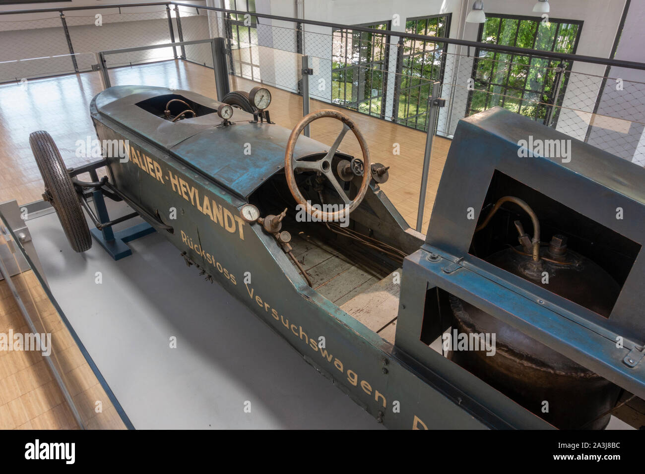 Max valier rocket car Banque de photographies et d’images à haute ...