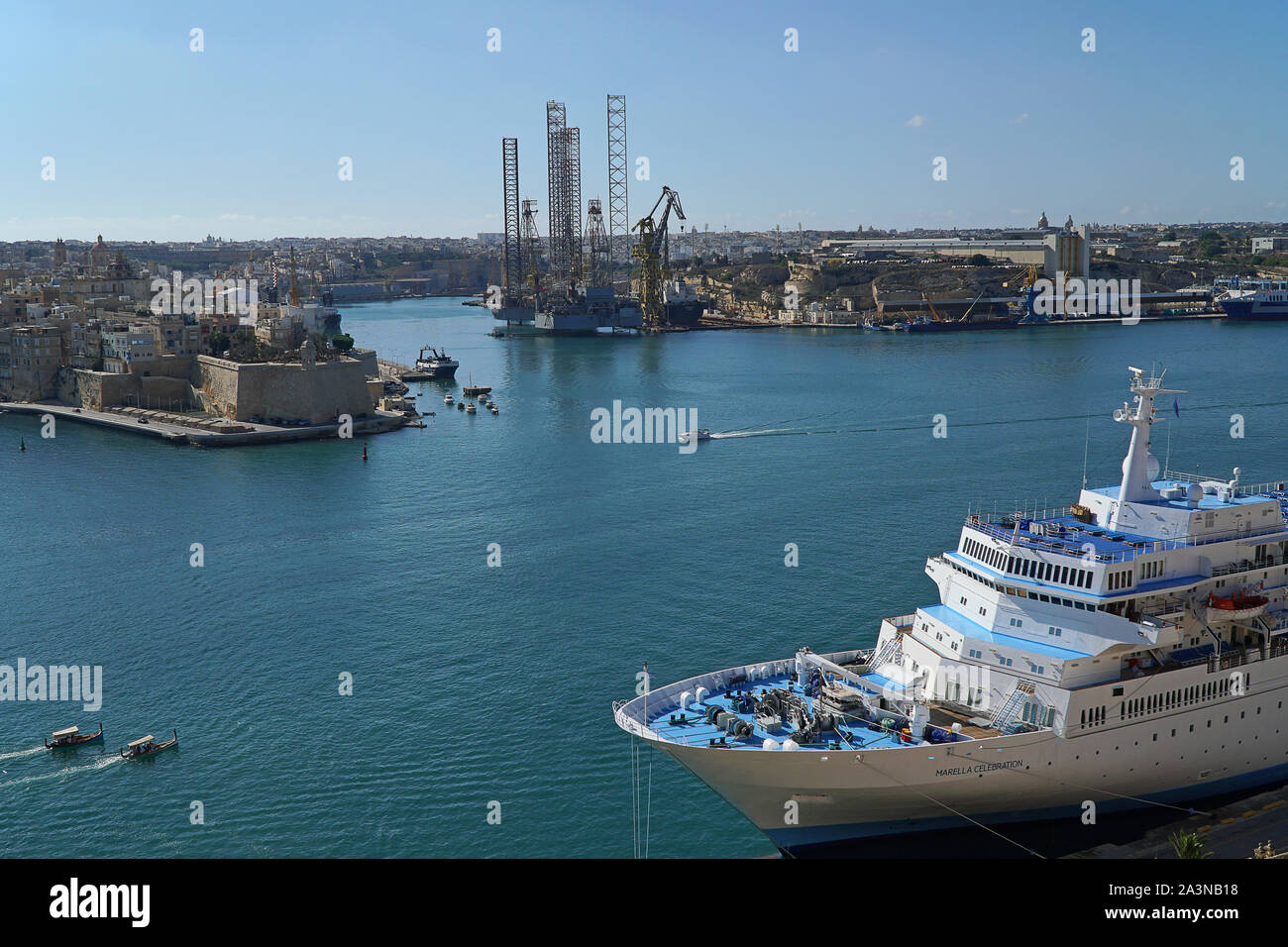 Le port de La Valette, montrant les différents visages de la valette ...