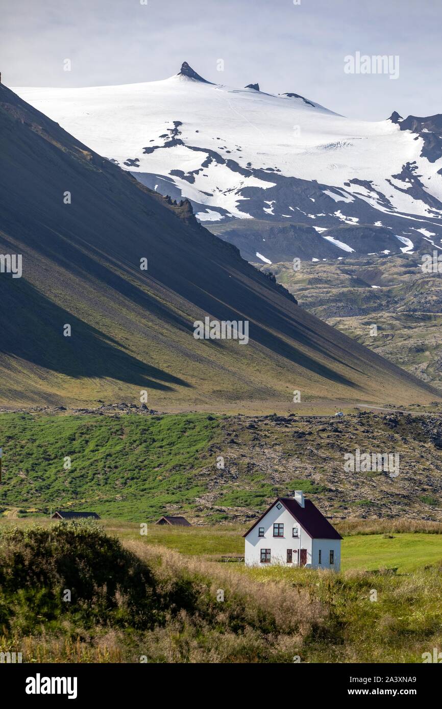 Jules verne volcan Banque de photographies et d’images à haute ...