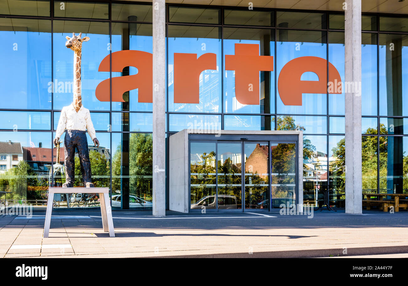Strasbourg, France - 13 septembre 2019 : Siège de la chaîne de ...