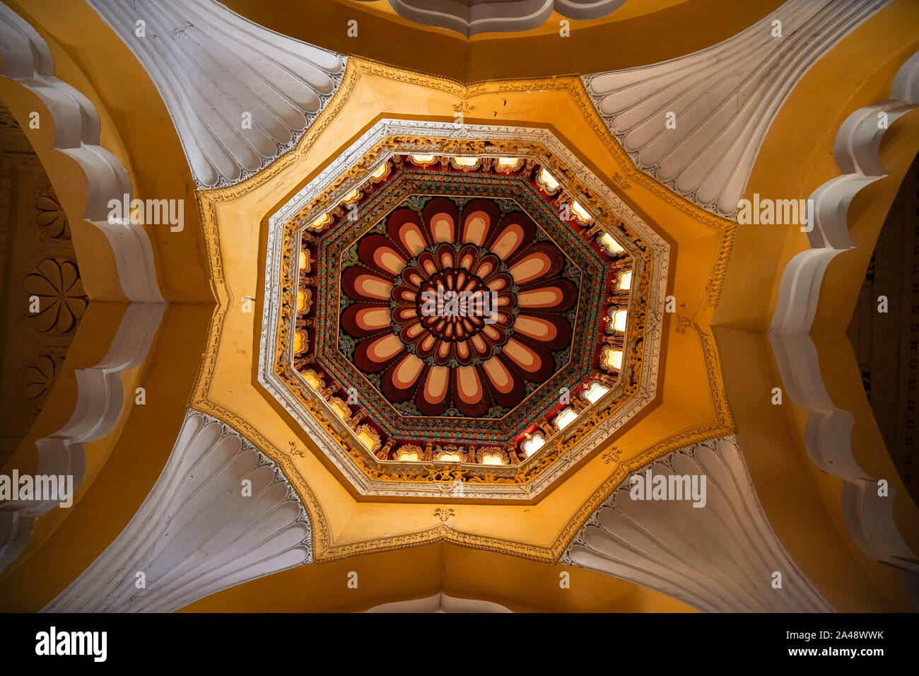 Le palais de thirumalai nayak, un mélange d'artistique et dravidiennes ...