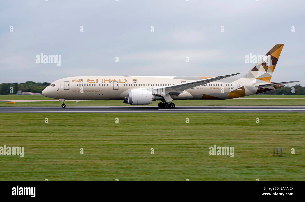 Etihad airways boeing 787 dreamliner Banque de photographies et d ...