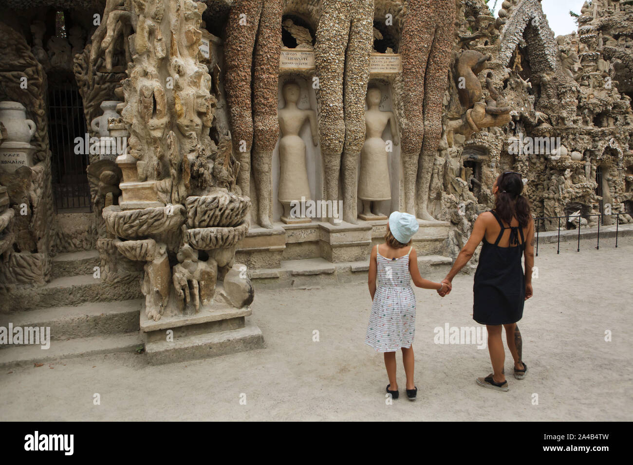 Palais des enfers Banque de photographies et d’images à haute ...