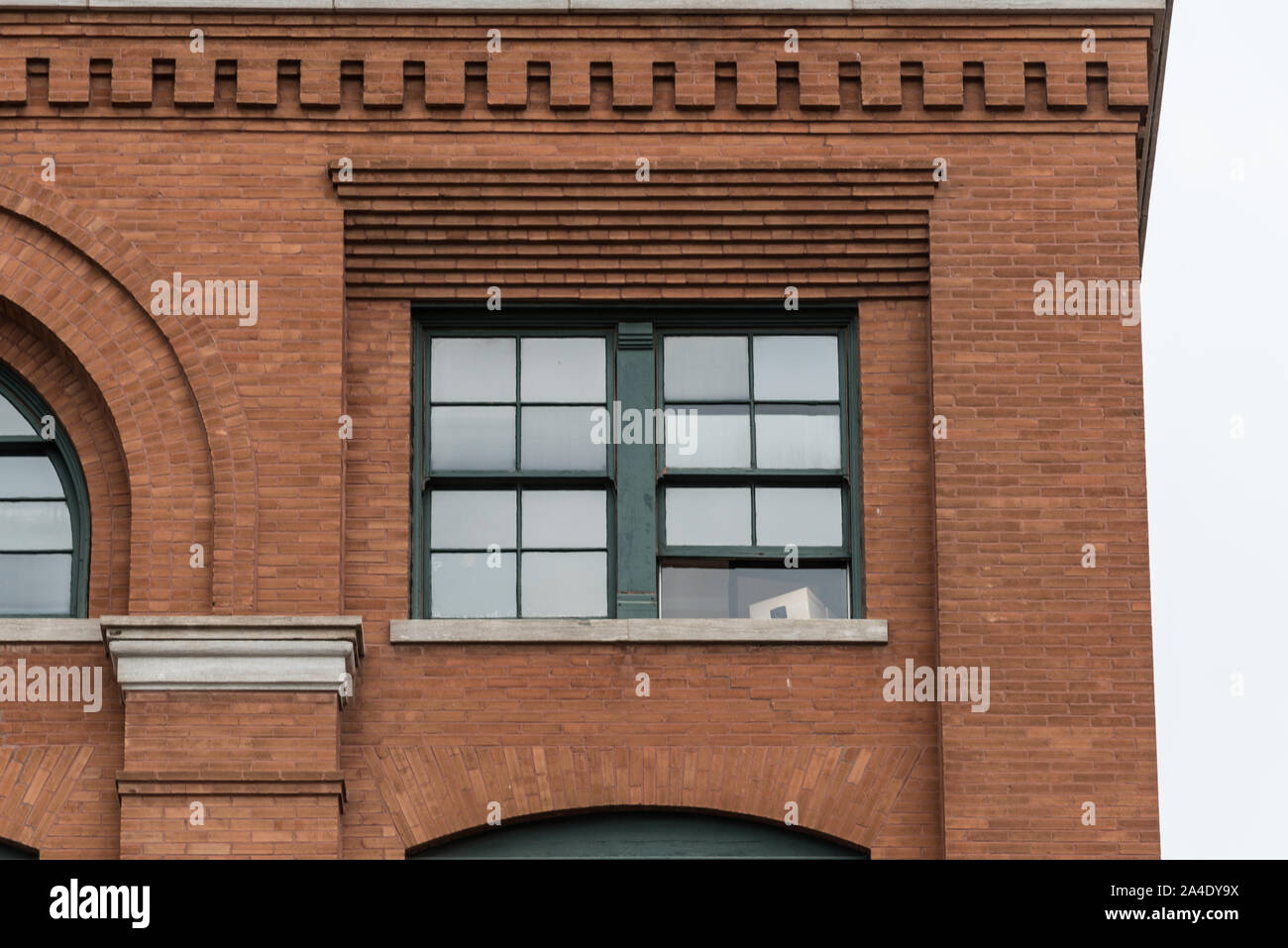 Sniper at a window Banque de photographies et d’images à haute ...