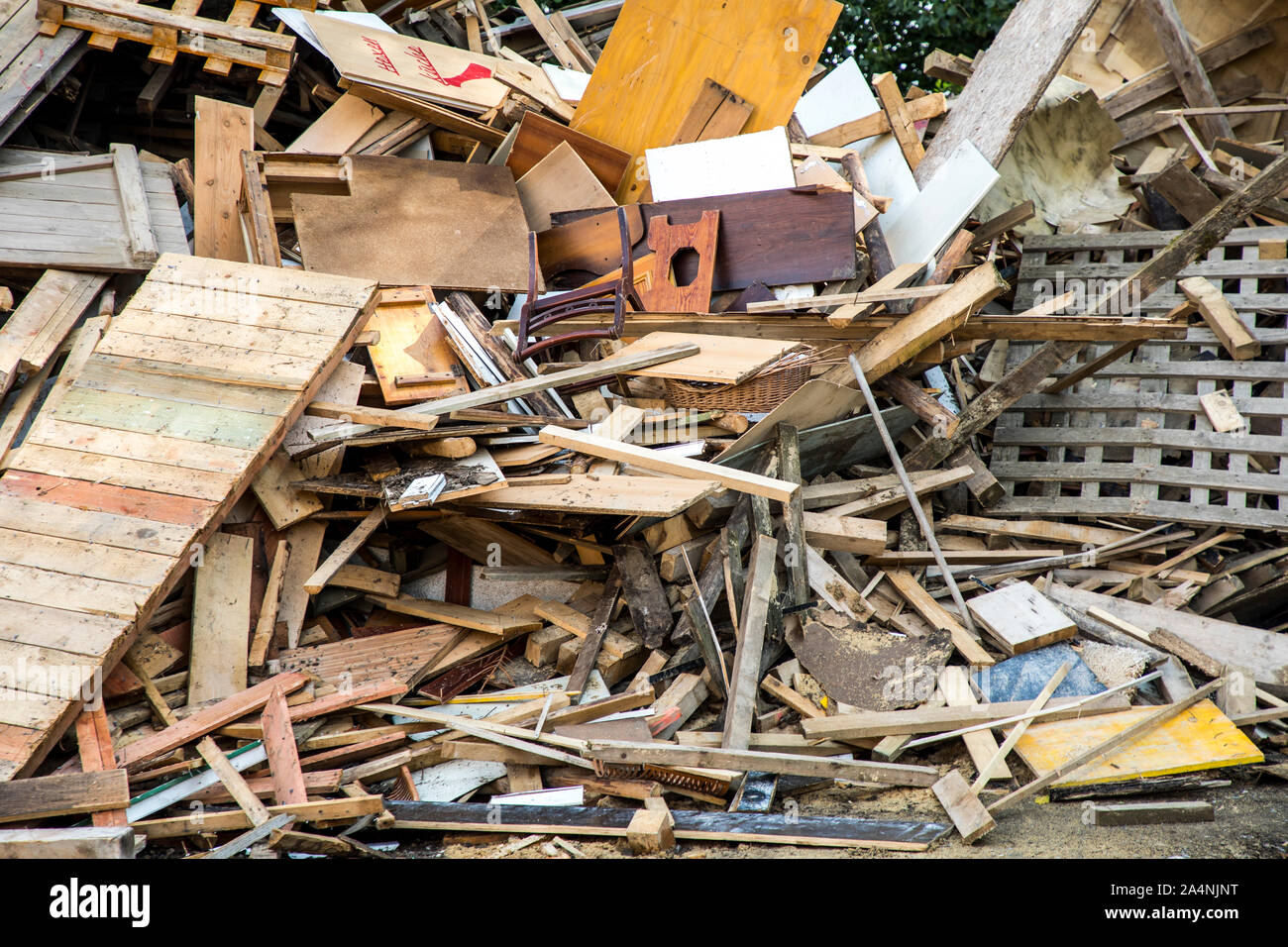 Déchets de bois Banque de photographies et d’images à haute résolution ...