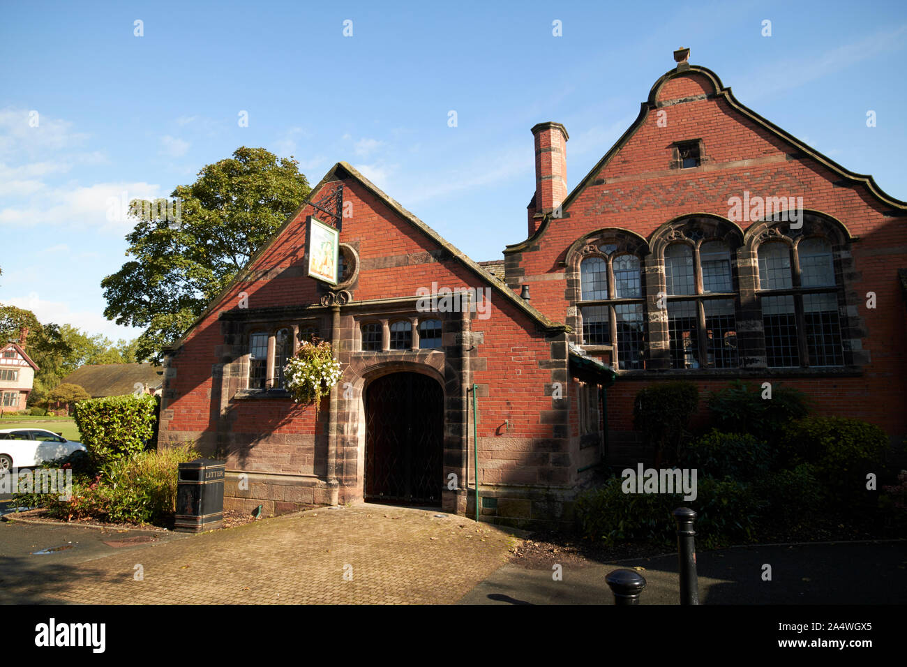 Lyceum port sunlight village Banque de photographies et d’images à ...