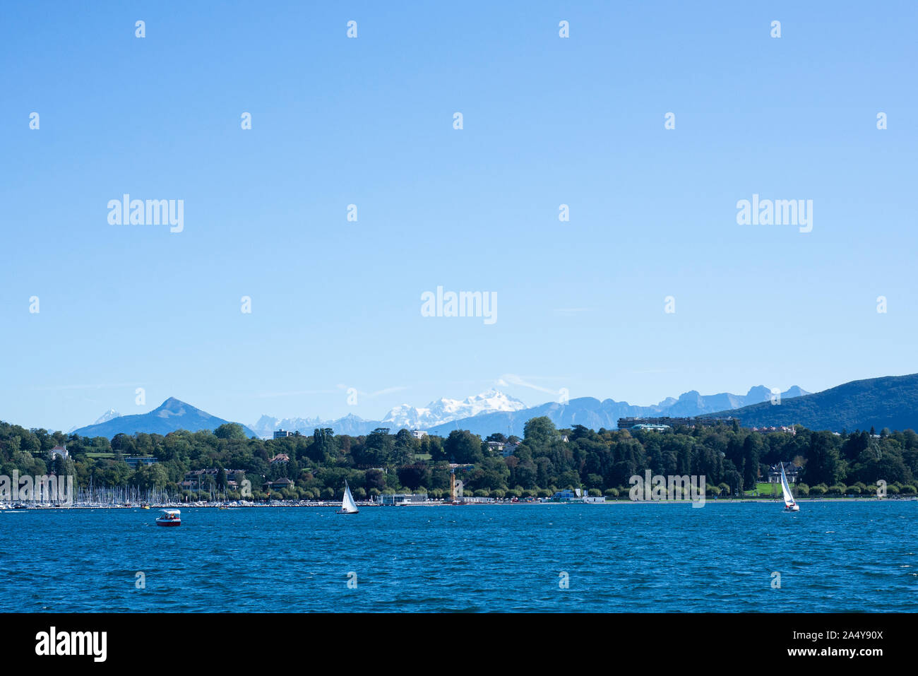 Vue du Mont Blanc depuis le lac Léman, Genève Photo Stock - Alamy
