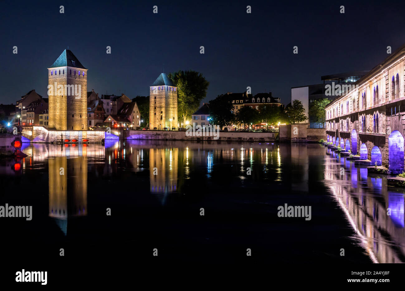 Strasbourg monuments Banque de photographies et d’images à haute ...
