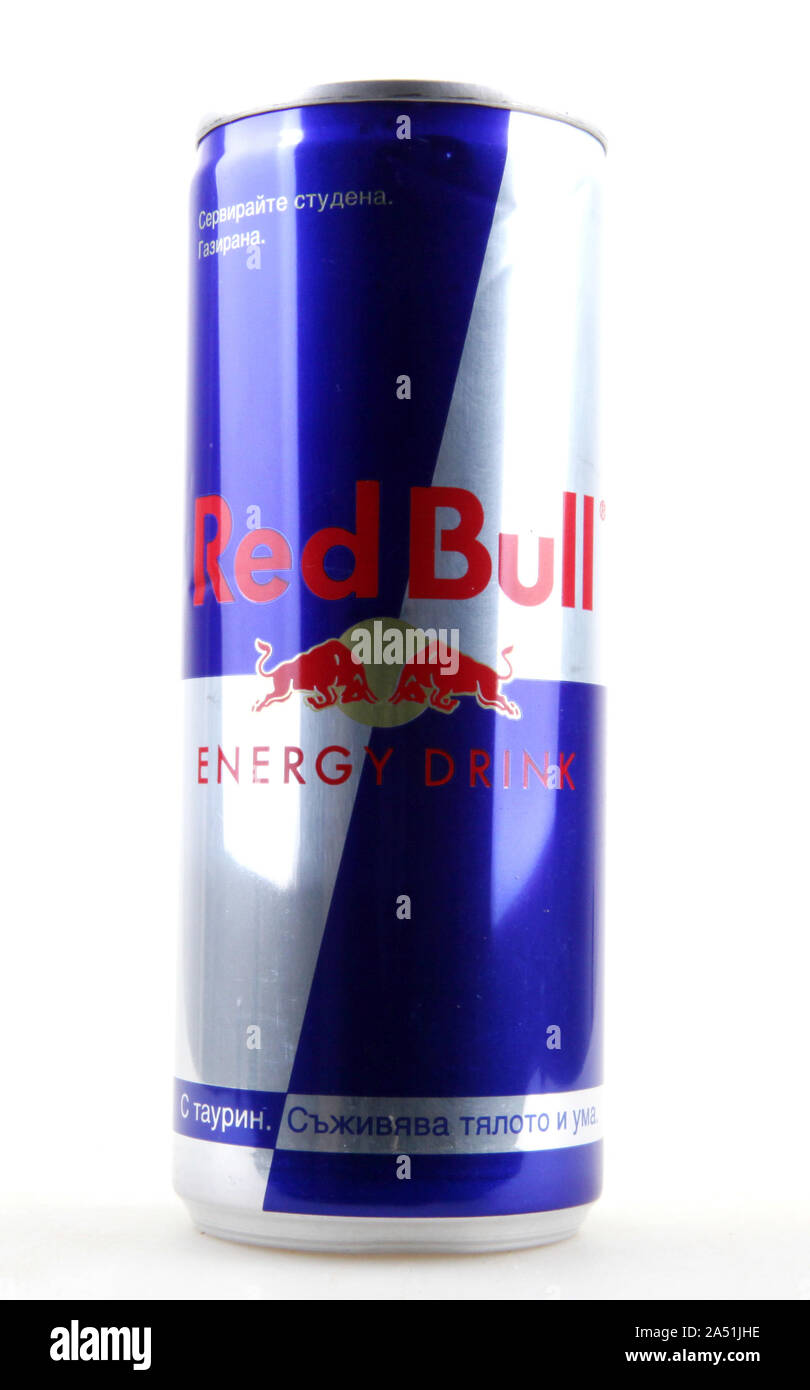 Bottle red bull energy drink Banque de photographies et d’images à ...