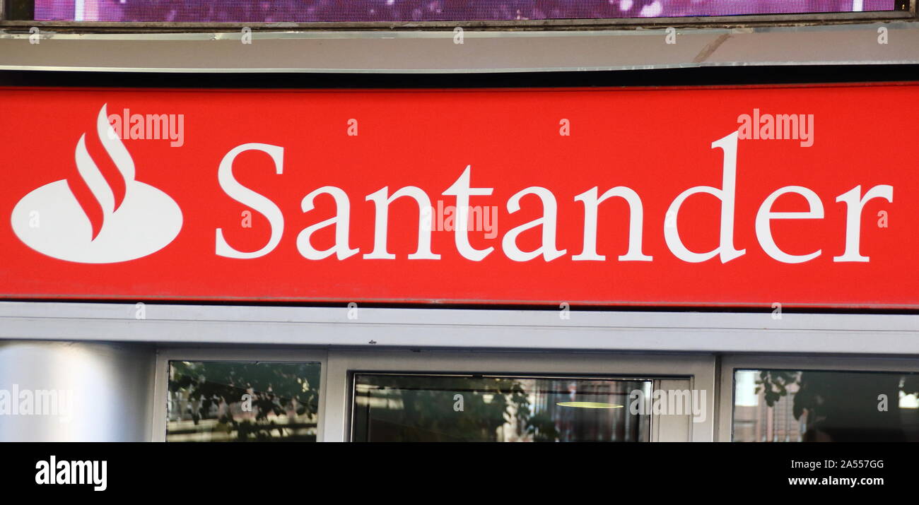 Logo de la banque de santander Banque de photographies et d’images à ...