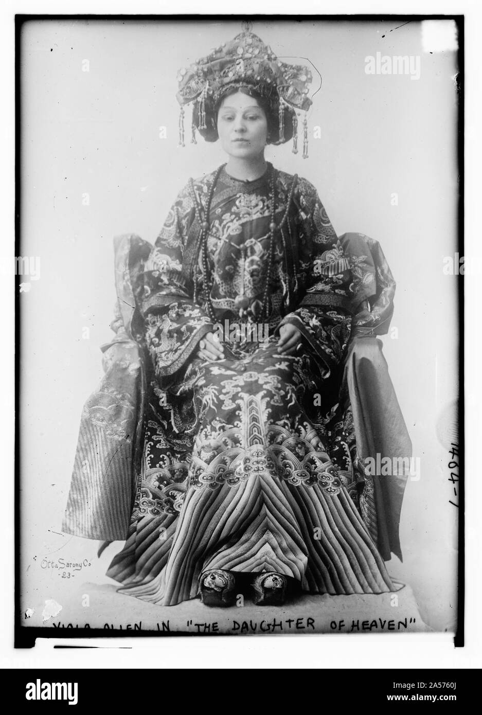 Viola allen Banque de photographies et d’images à haute résolution - Alamy