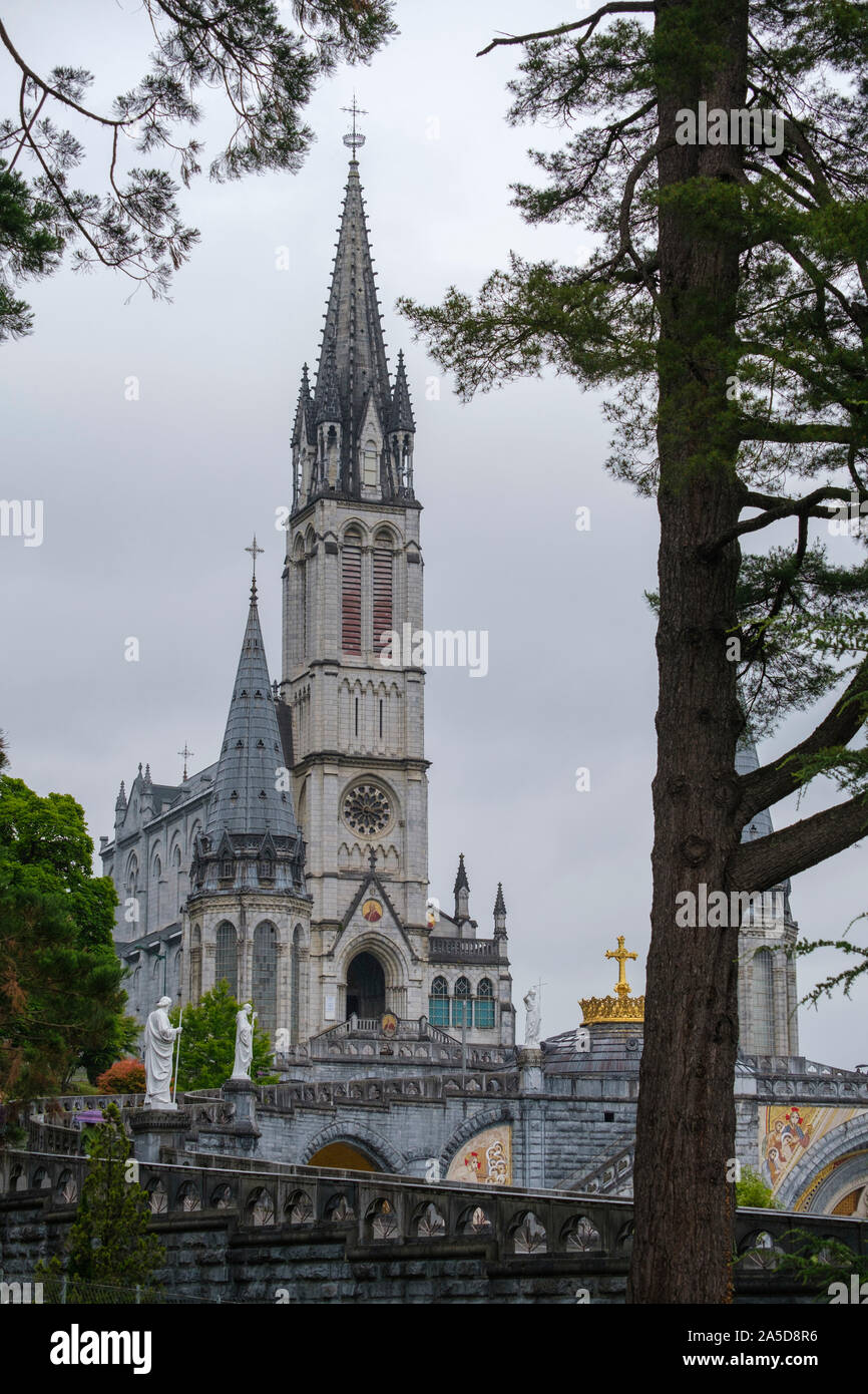 église sainte marie du rosaire Banque de photographies et d’images à haute résolution - Alamy