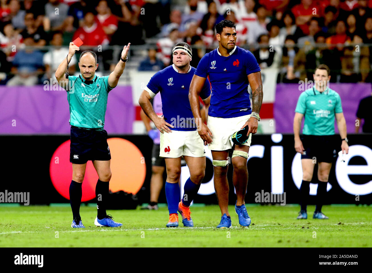 Arbitre carton rouge rugby Banque de photographies et d’images à haute ...