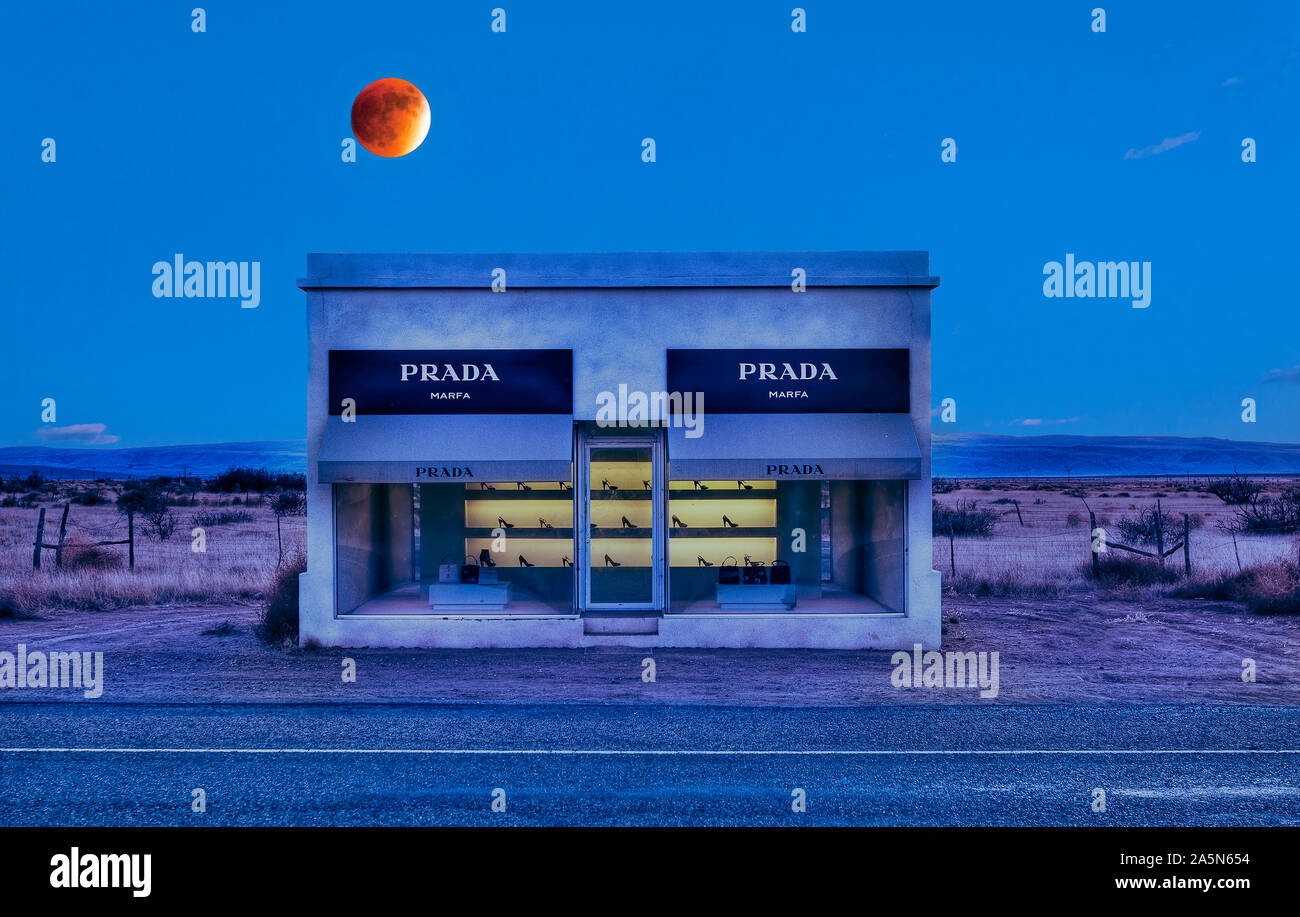 Prada marfa Banque de photographies et d’images à haute résolution - Alamy