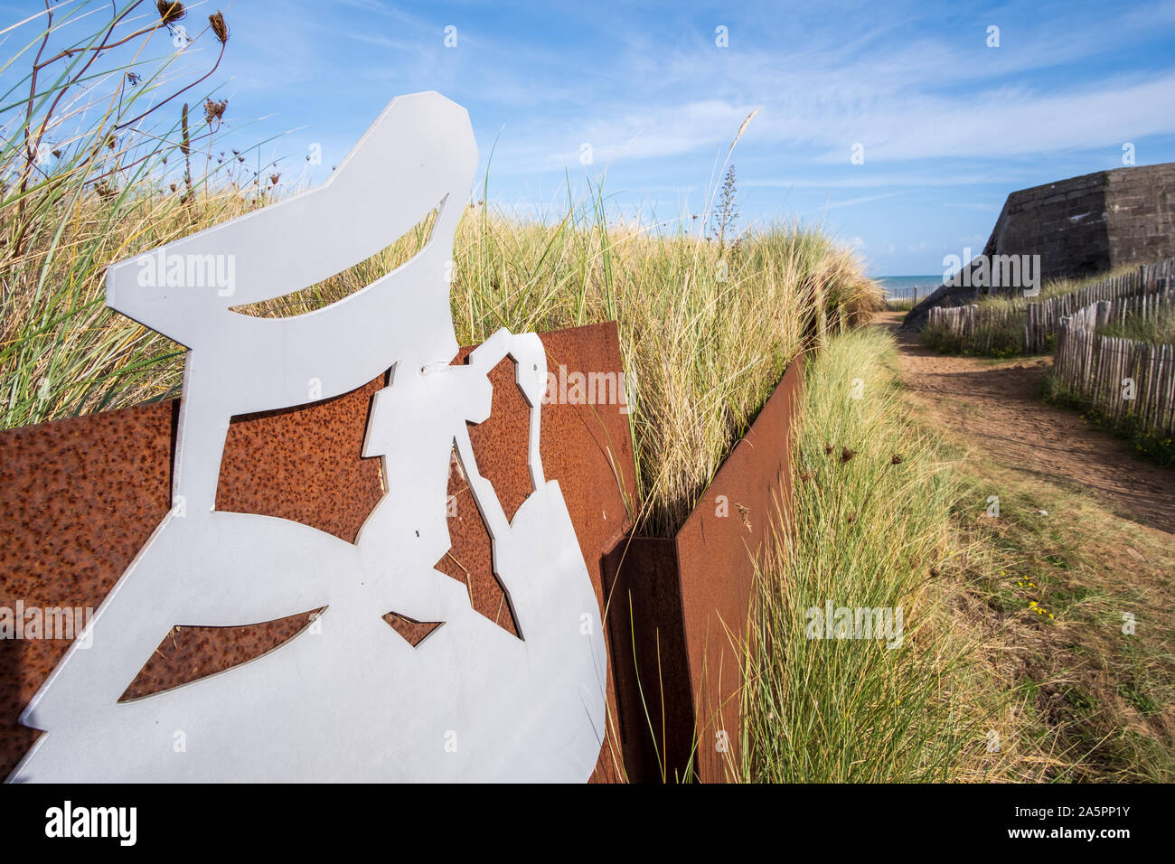 Juno beach memorial Banque de photographies et d’images à haute ...