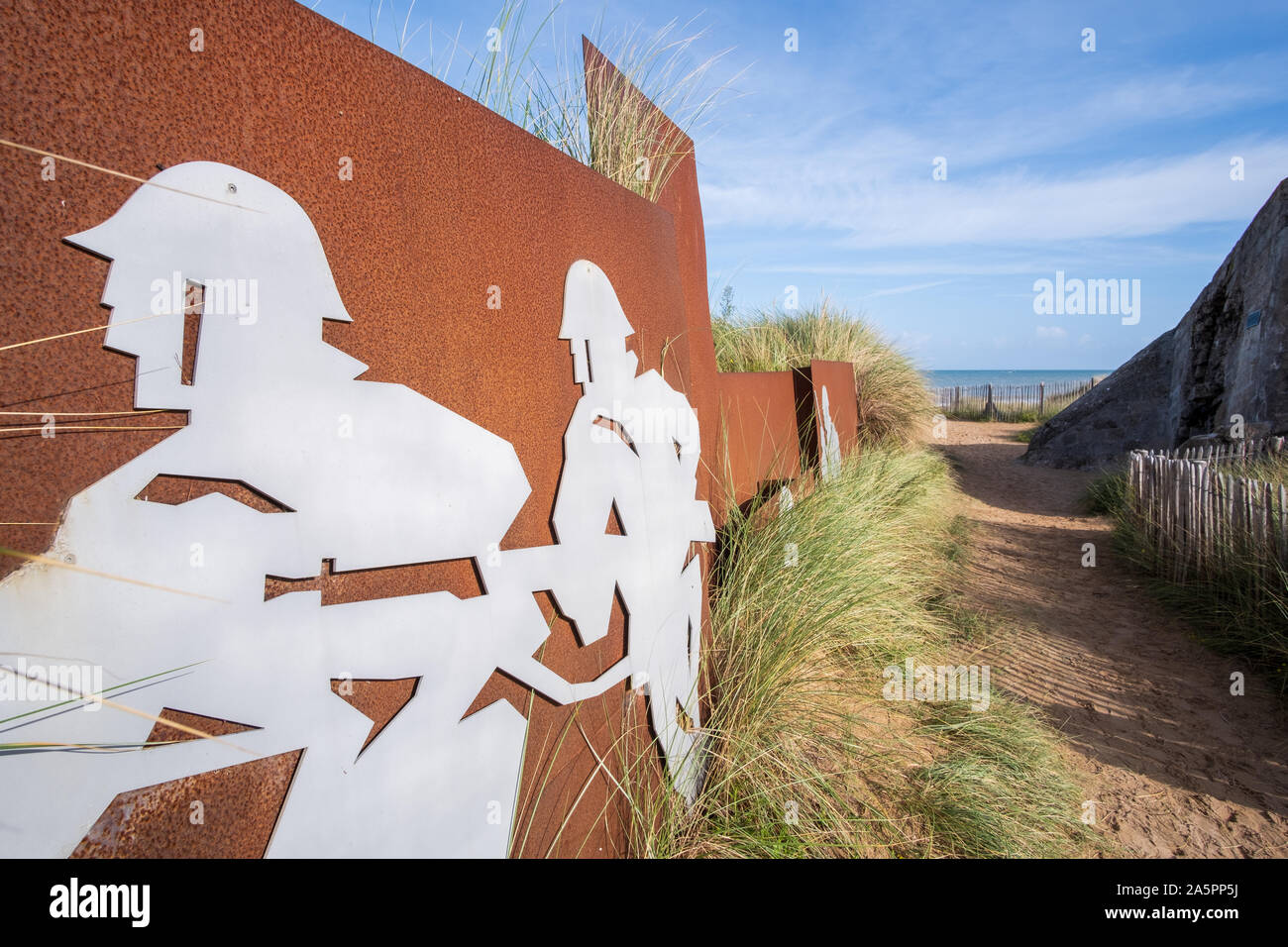 Juno beach memorial Banque de photographies et d’images à haute ...