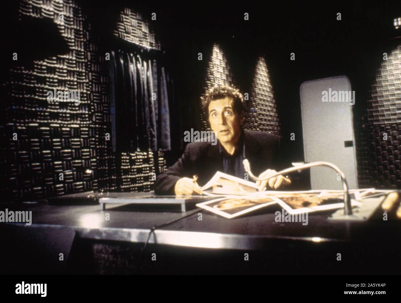 Simone andrew niccol al pacino 2002 Banque de photographies et d’images ...