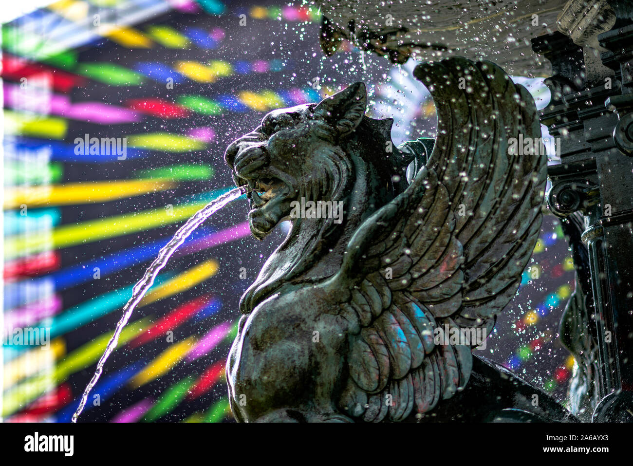 Winged lion fountain Banque de photographies et d’images à haute ...