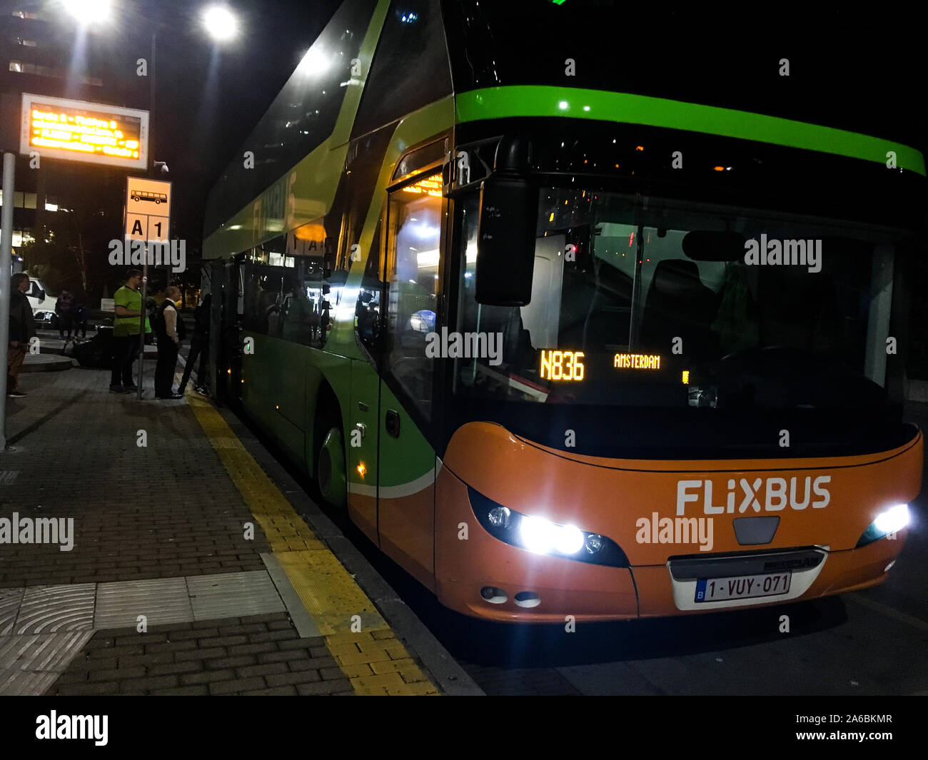 Flixbus italien Banque de photographies et d’images à haute résolution ...