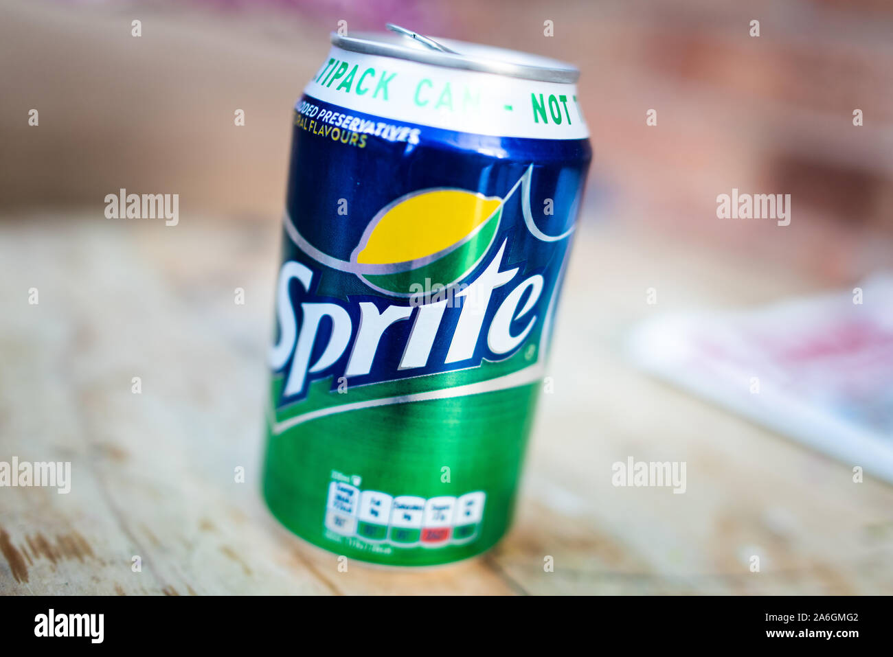 Une canette de sprite Banque de photographies et d’images à haute ...