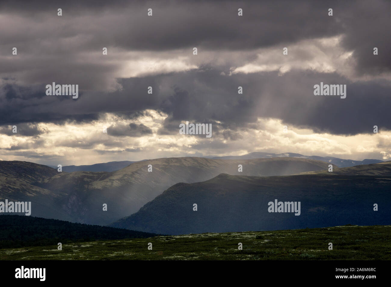 Montagnes de dovre Banque de photographies et d’images à haute ...