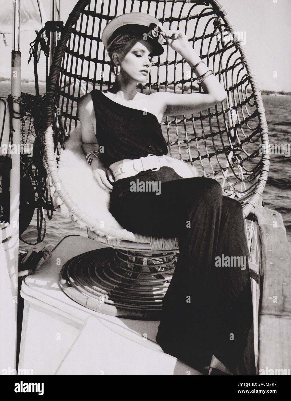 Affiche publicitaire de deviner avec ambre entendu actrice dans le ...