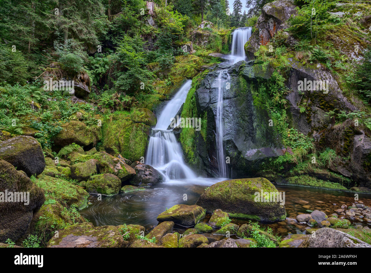 Cascade de triberg Banque de photographies et d’images à haute ...
