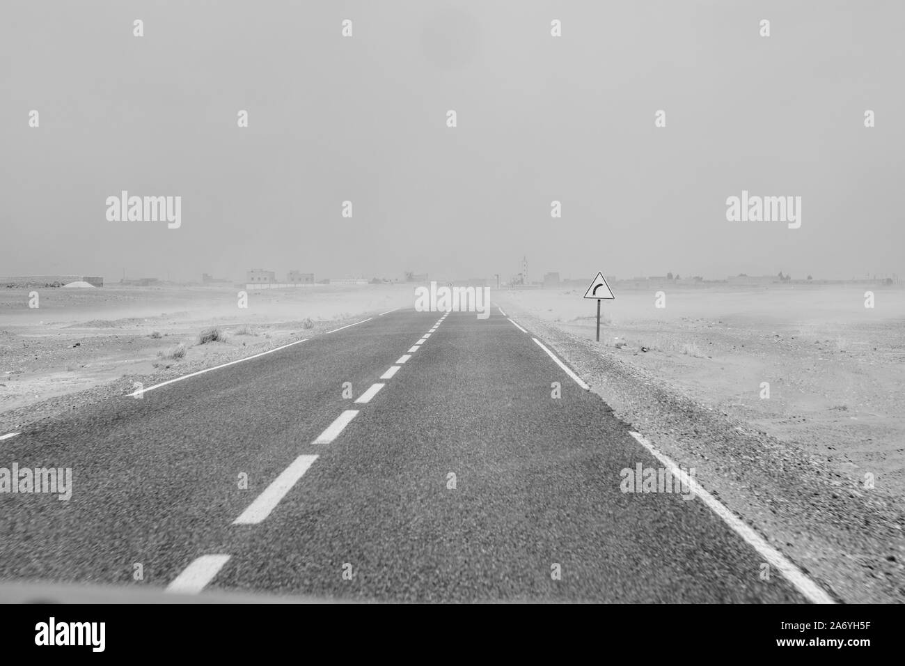 Traverse De Route Banque d'image et photos - Alamy