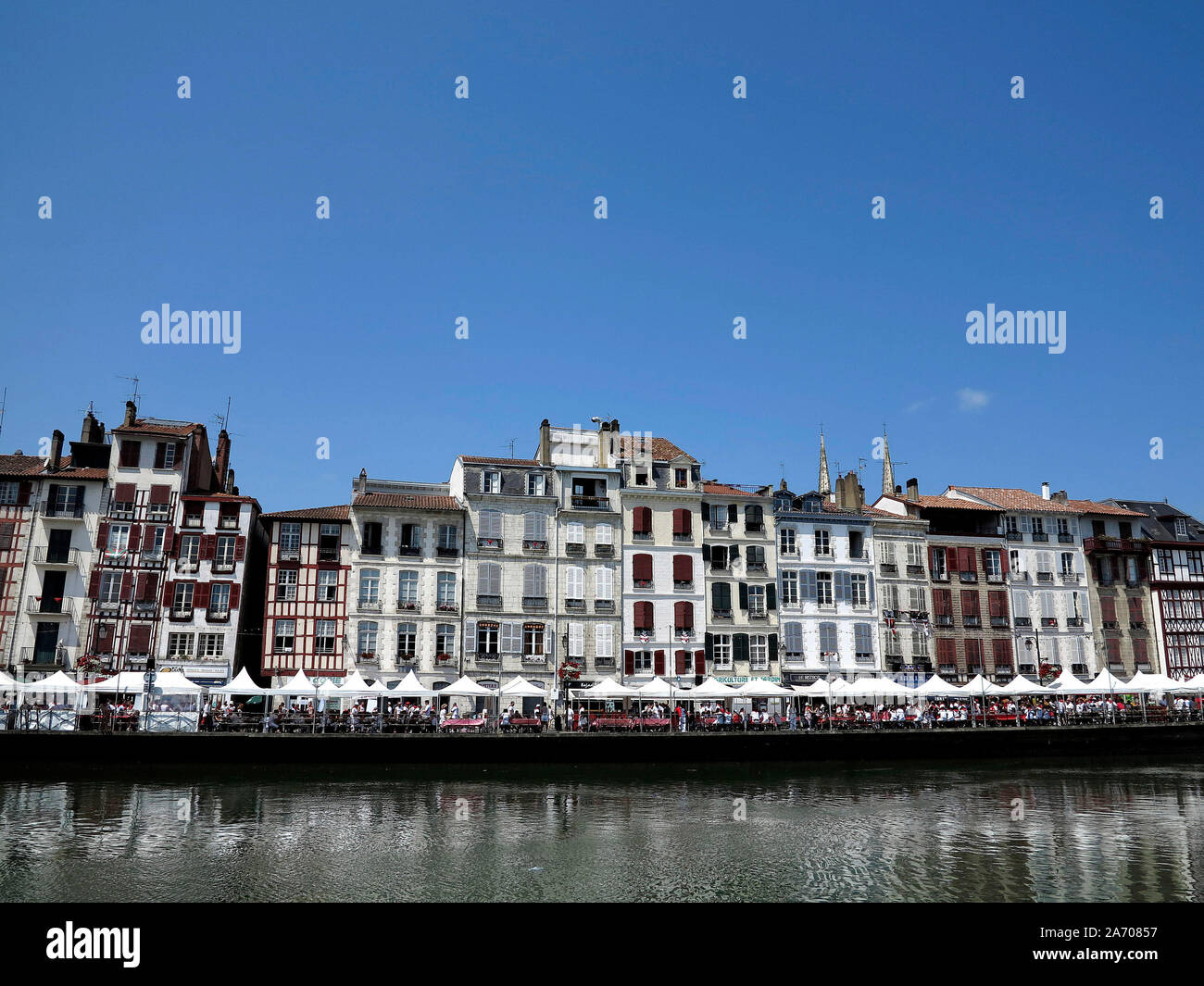 Bayonne france centre Banque de photographies et d’images à haute ...