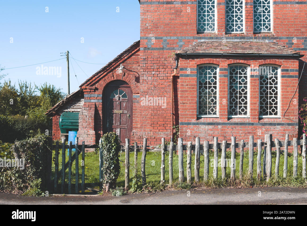 Maison terrasse en brique rouge Banque de photographies et d’images à ...
