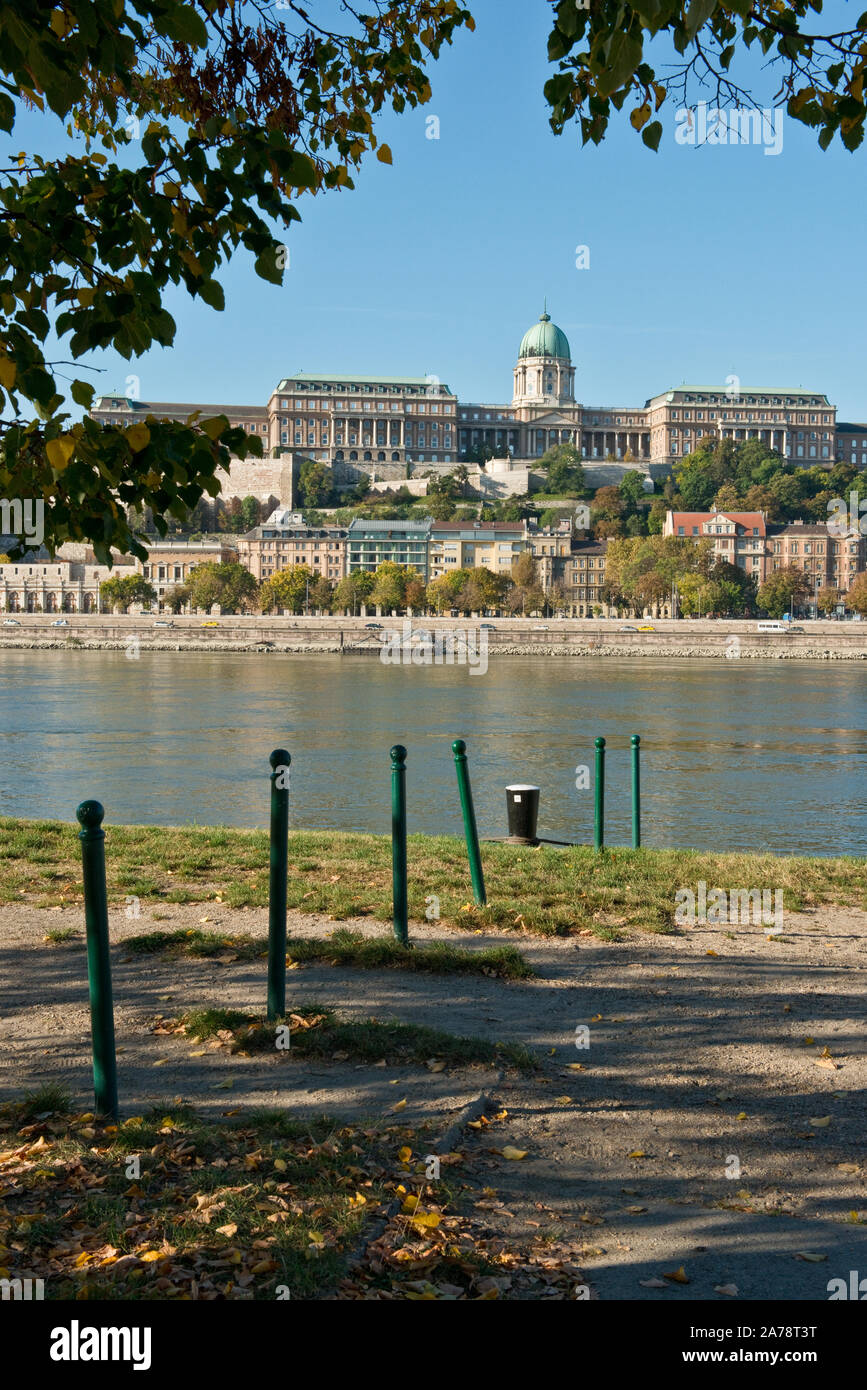 Château royal de buda Banque de photographies et d’images à haute ...