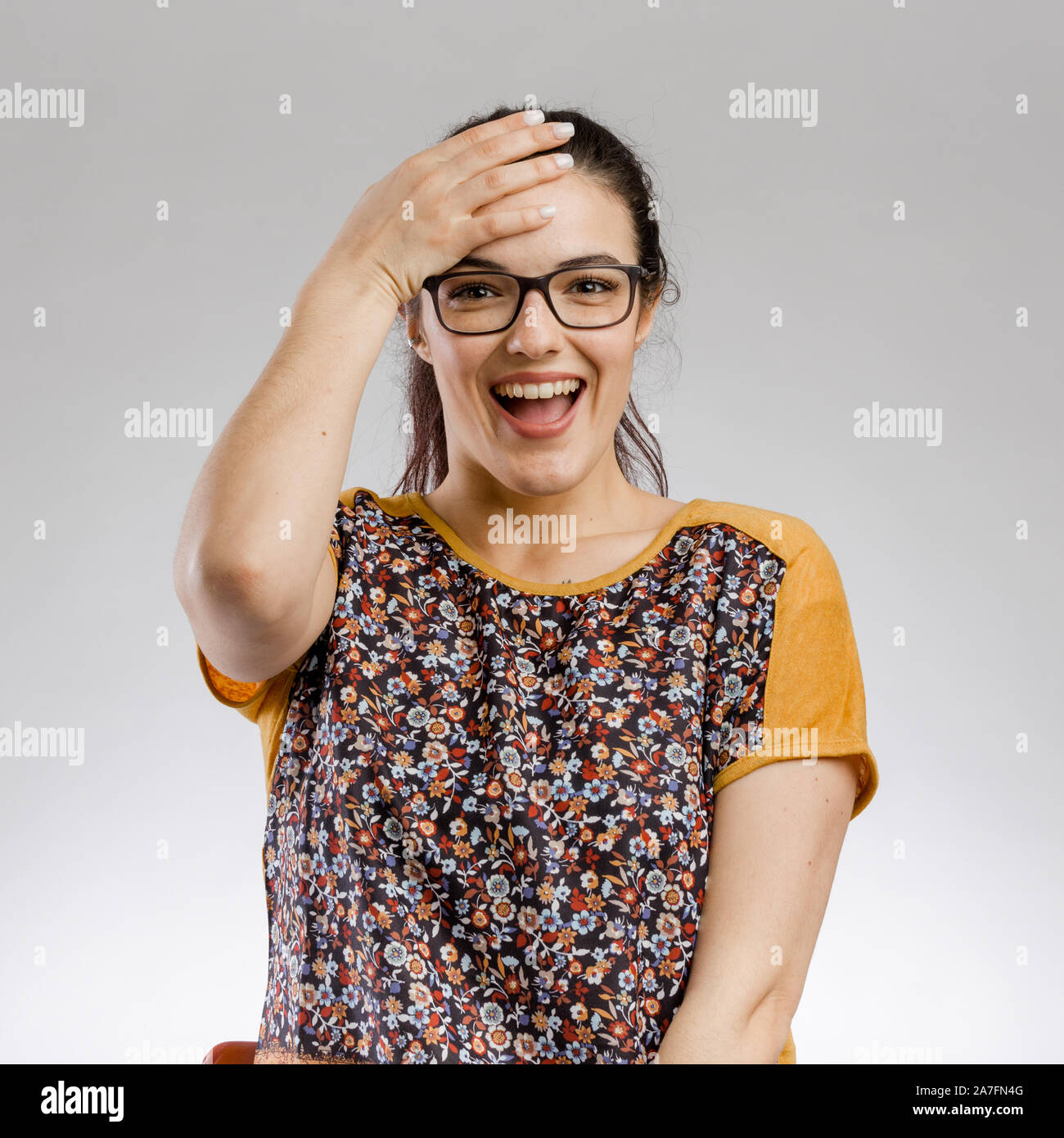 Femme au visage expressif Banque de photographies et d’images à haute ...