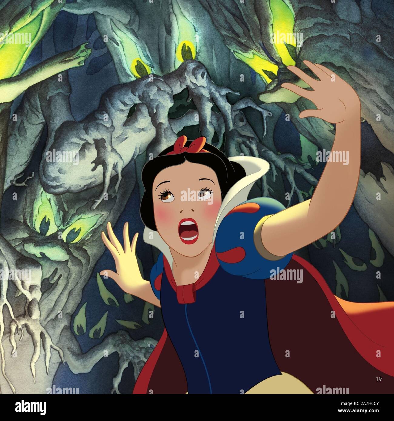 Blanche Neige et les Sept Nains (1937), réalisé par WALT DISNEY. Credit ...