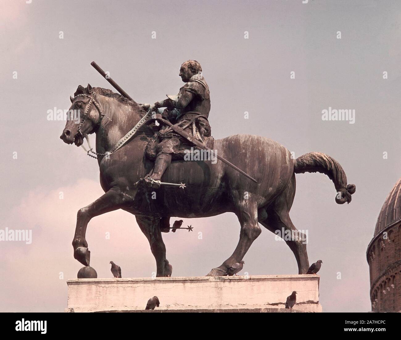 Padua donatello statue gattamelata Banque de photographies et d’images ...