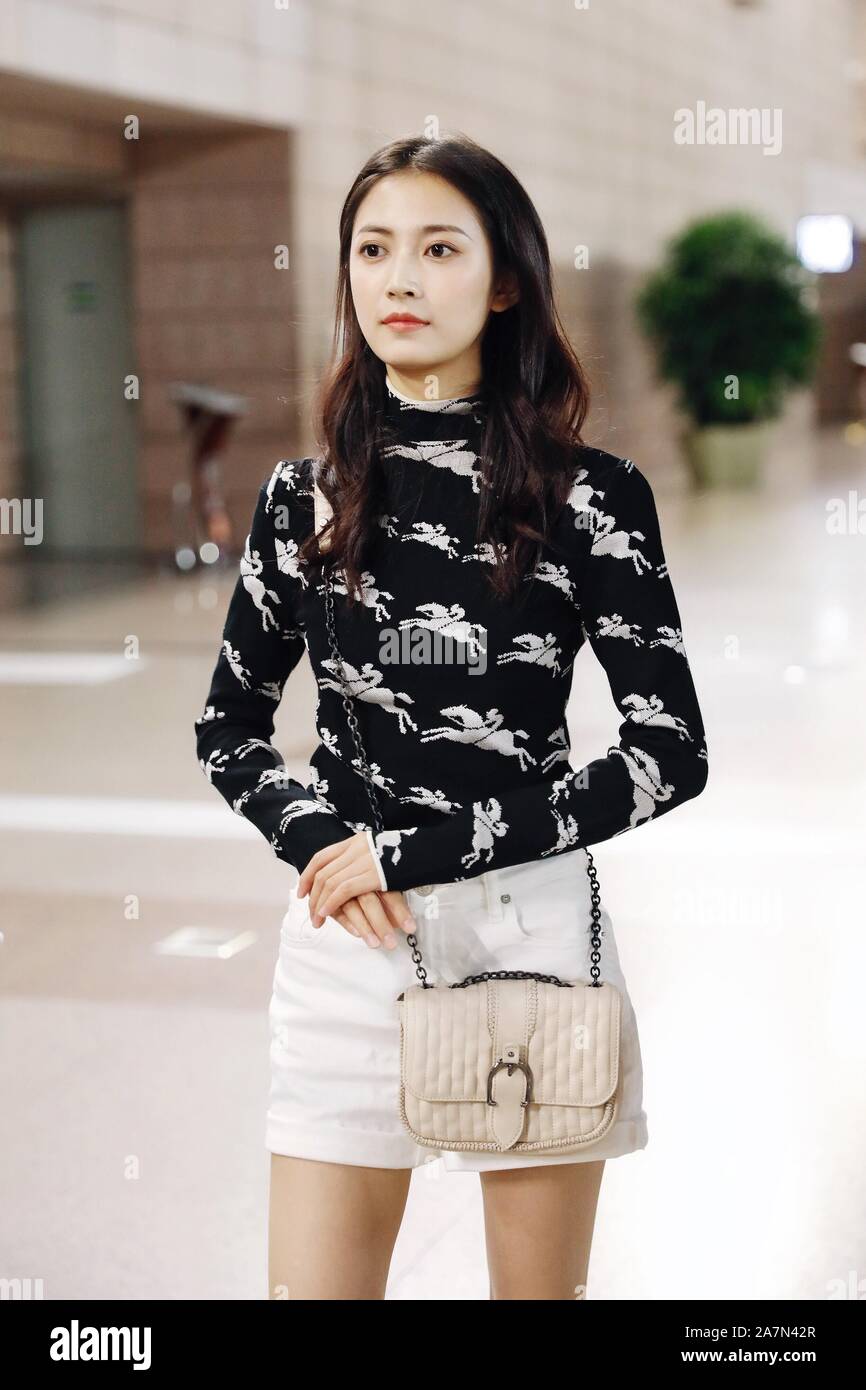 Chen yuqi Banque de photographies et d’images à haute résolution - Alamy