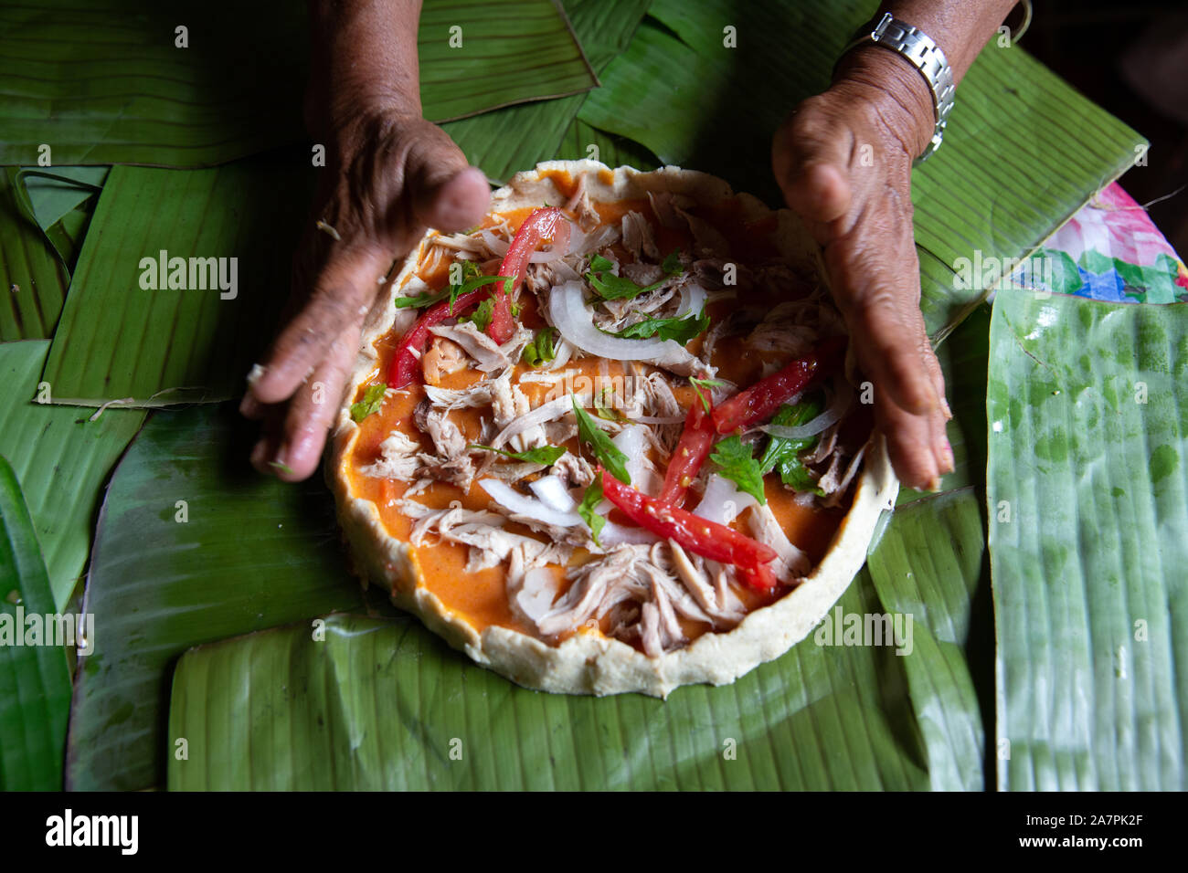 Mukbil pollo Banque de photographies et d’images à haute résolution - Alamy