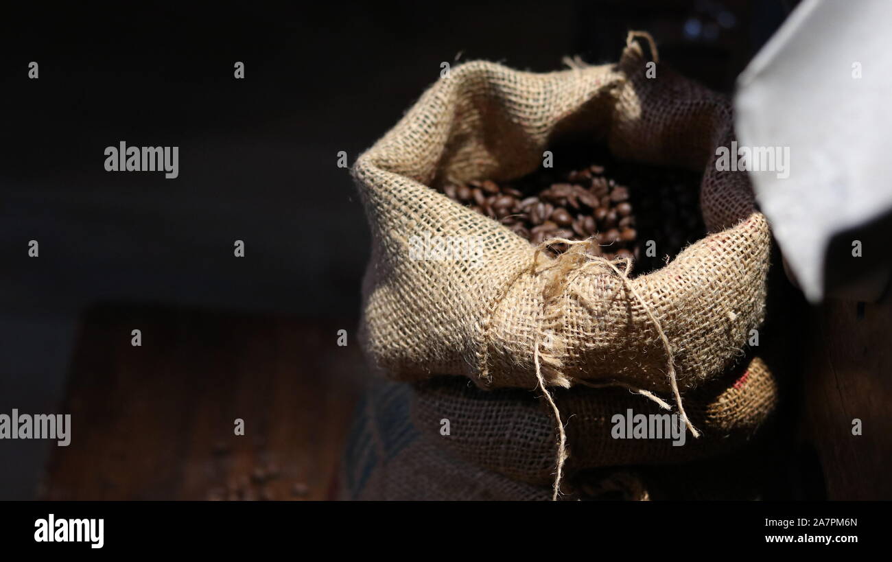 Coffee sachet Banque de photographies et d’images à haute résolution ...