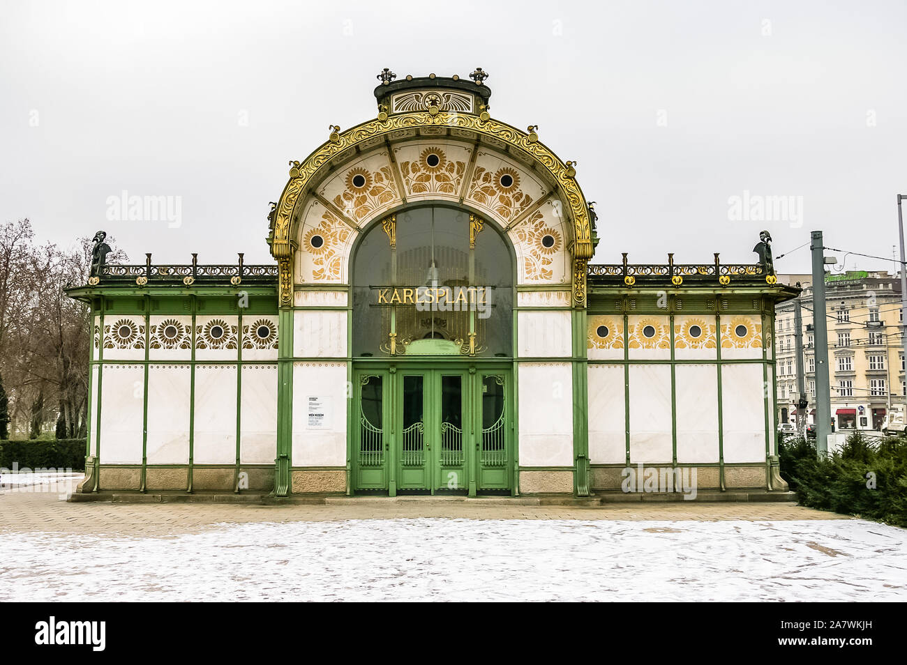 La station de métro Karlsplatz à Vienne, Autriche. Conçu par Otto ...