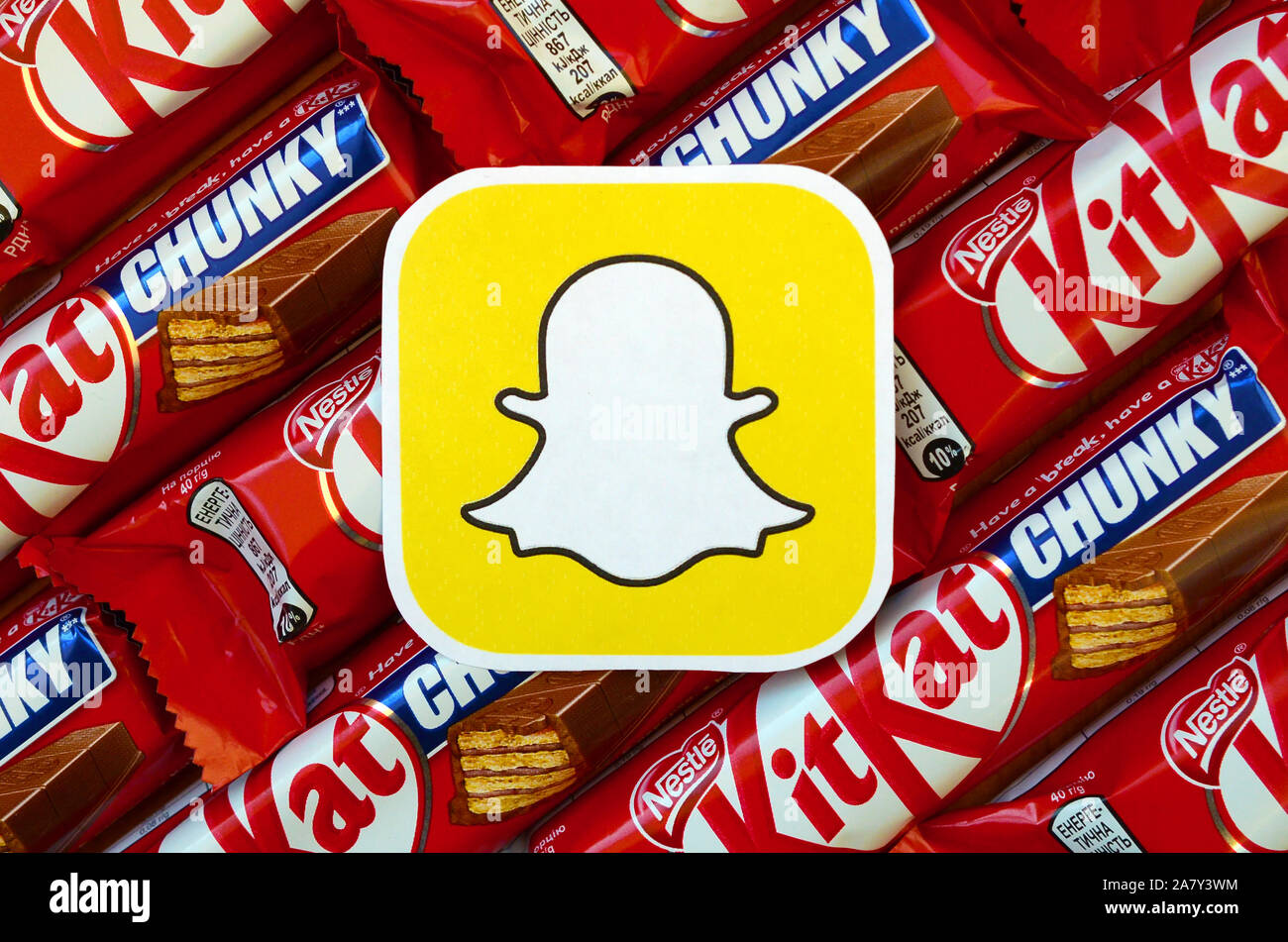 Logo snapchat rouge Banque de photographies et d’images à haute ...