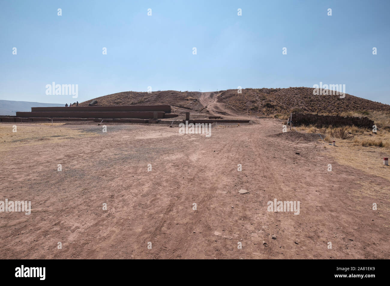 Akapana Pyramid Tiwanaku Bolivia Banque d'image et photos - Alamy